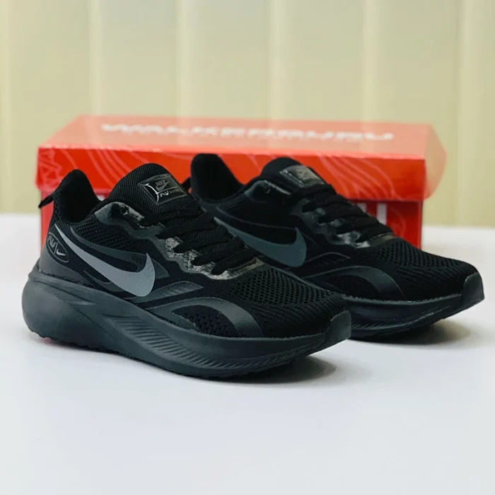 Power Step Running Sneaker Lot: 27 | Product Code: 835 – WalkerGuru
